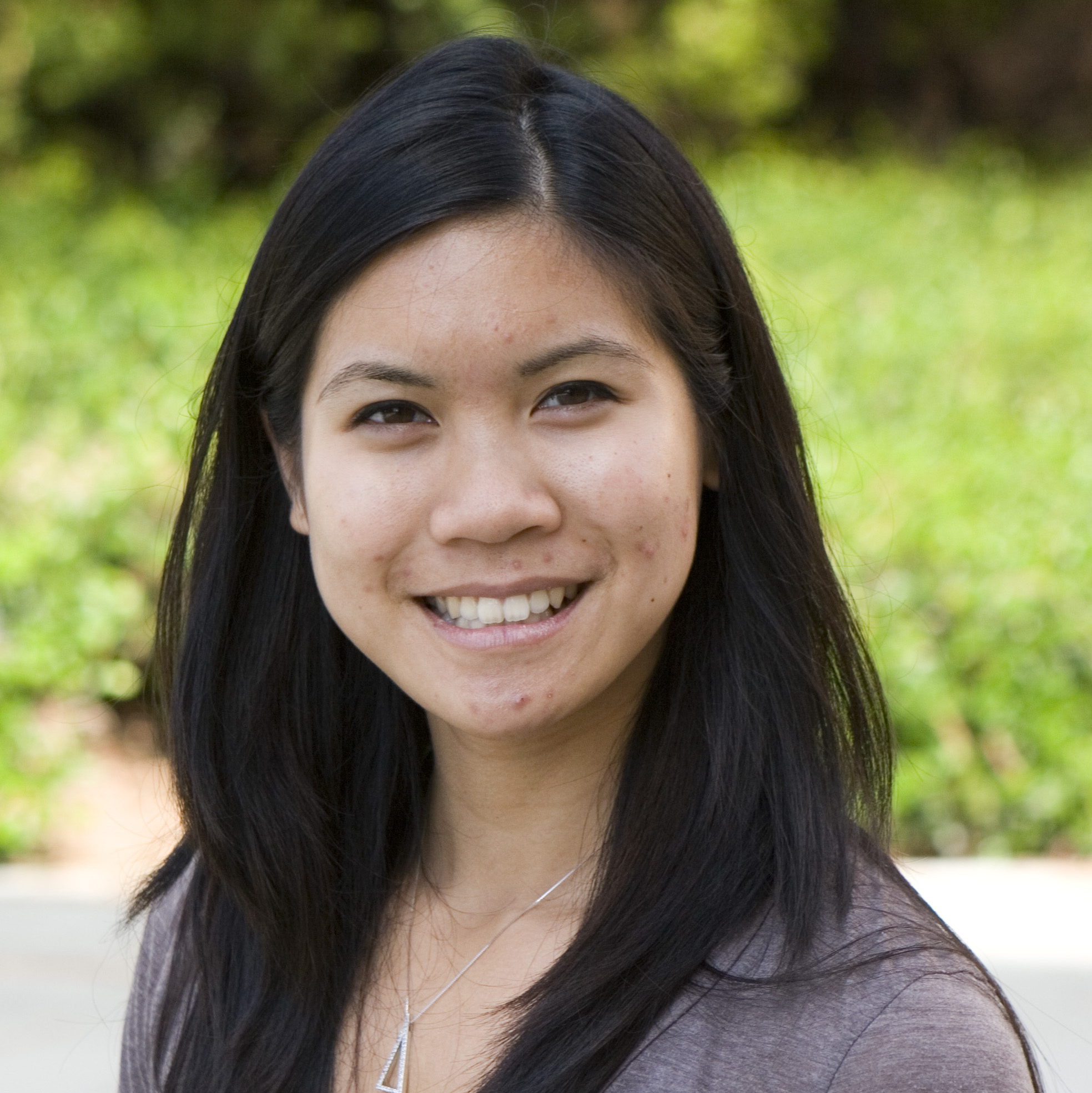 Linh Anh Cat Headshot – SISTER